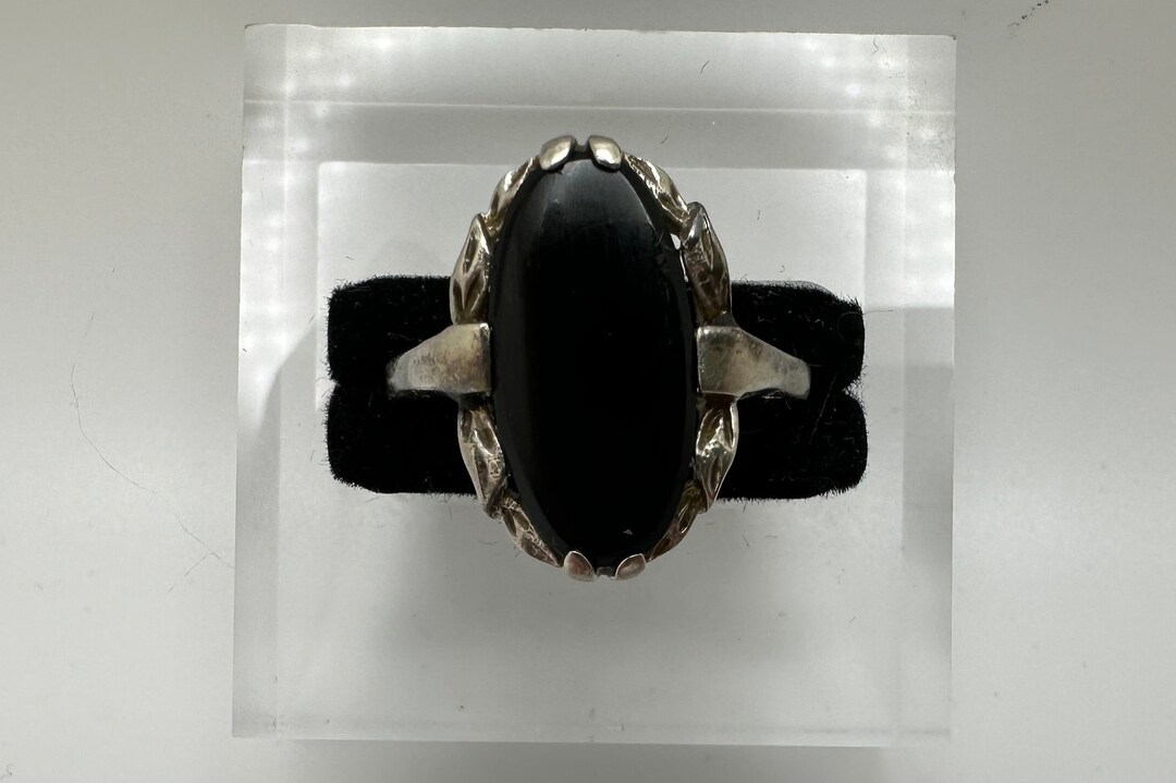 Vintage 10k White Gold 19x8mm Oval Onyx Ring Size 9.5 - Etsy