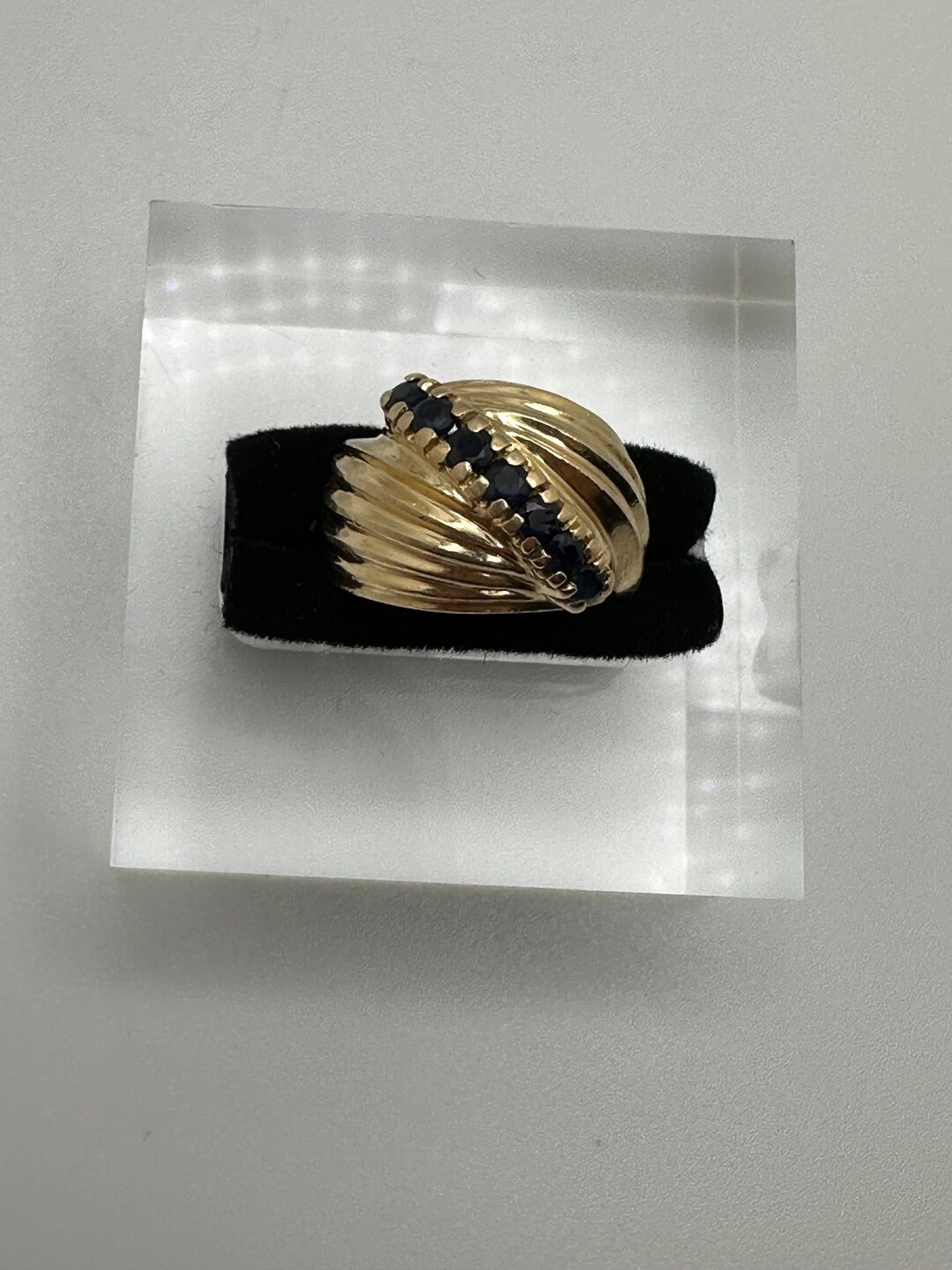 Vintage 14k Gold Dome Style Ring With Seven Small Round Cut Sapphires ...