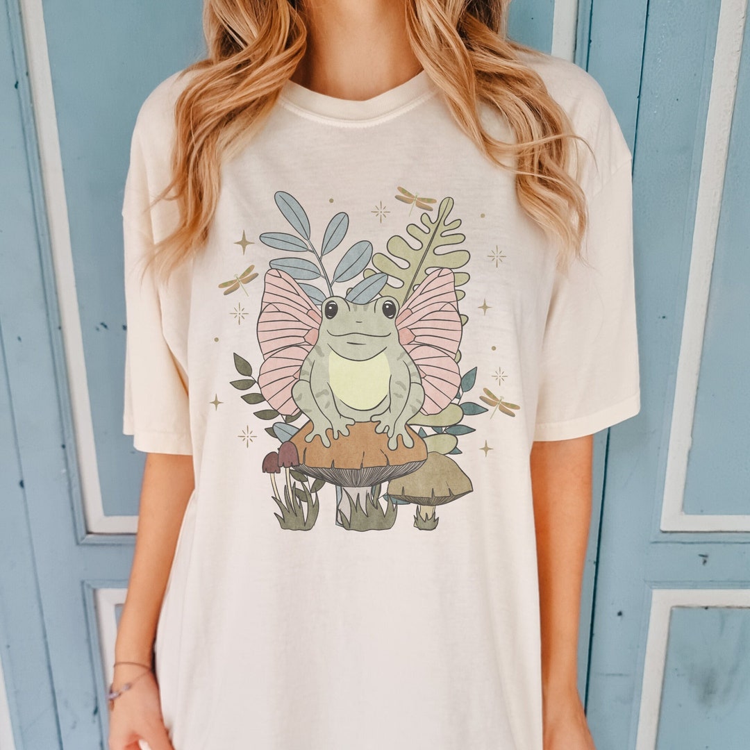 Cute Fairycore Frog Shirt Cottagecore Fairy Frog Comfort Colors