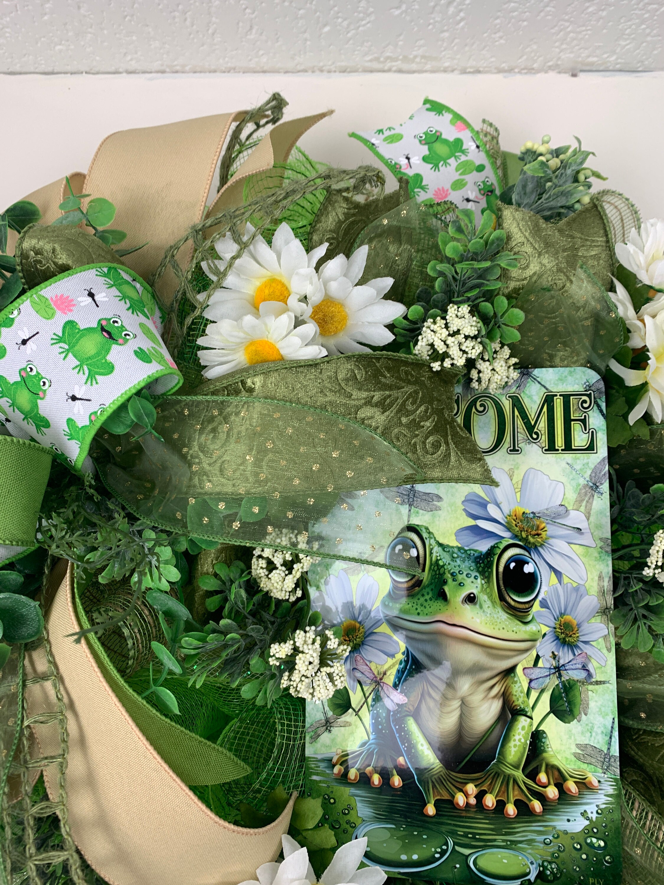 Frog Wreath, Summer Tree Frog Wreath, Frog Decor, Nature Inspired Decor ...