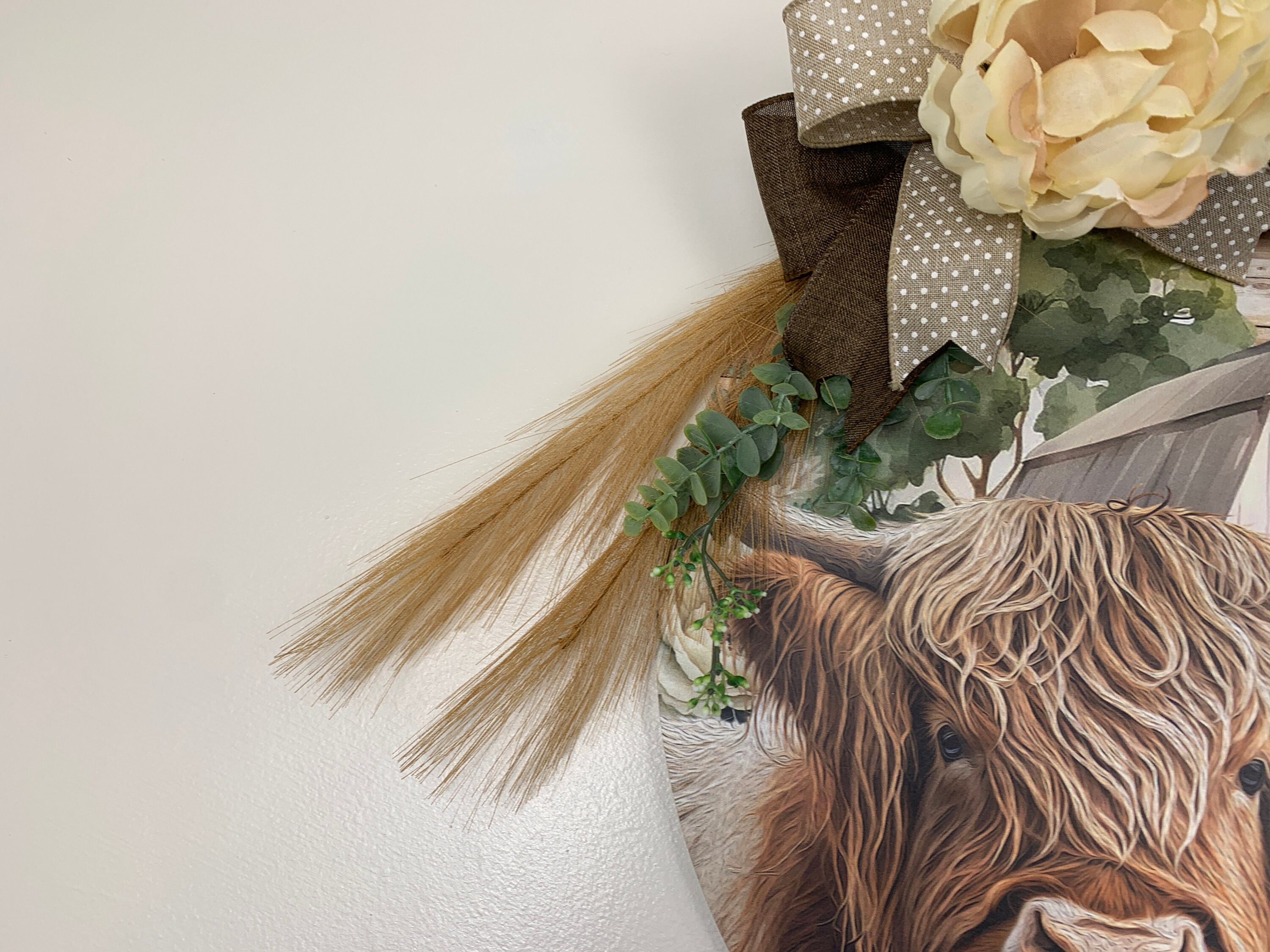 Highland Cow Door Hanger, Year-round Front Door Wood Round, Modern ...