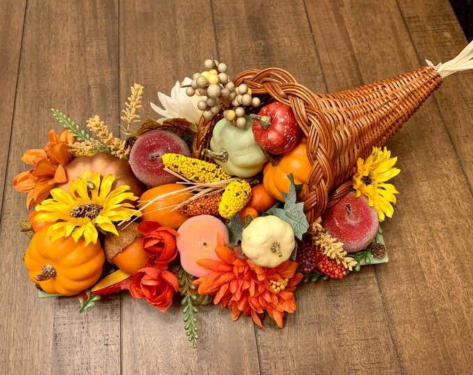 Fall Harvest Cornucopia Centerpiece - Thanksgiving Table Decor, Autumn ...