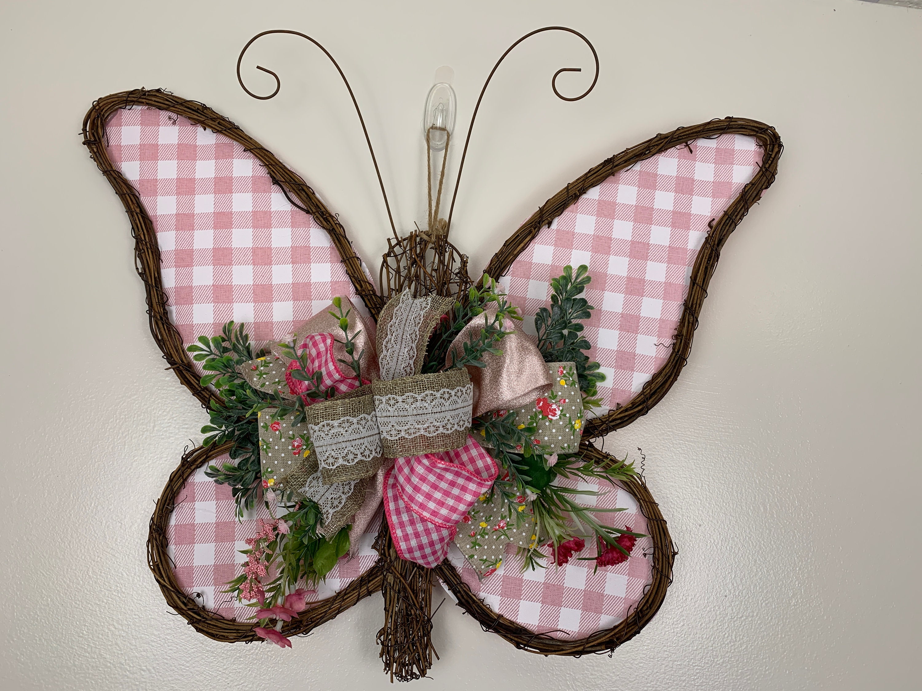 Butterfly Door Hanger, Spring Wall Hanging, Butterfly Door Decor, Pink ...