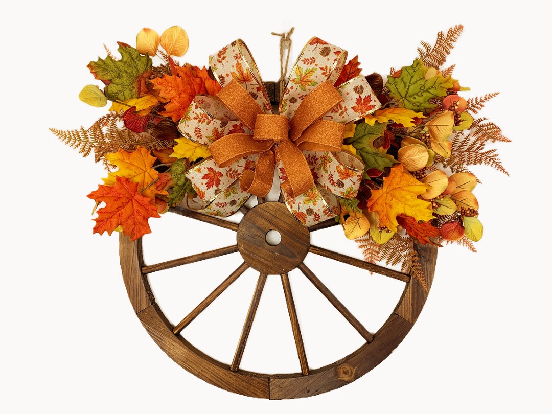 Wagon Wheel Fall Decor, Wagon Wheel Wreath, Farmhouse Wall Decor, Fall ...
