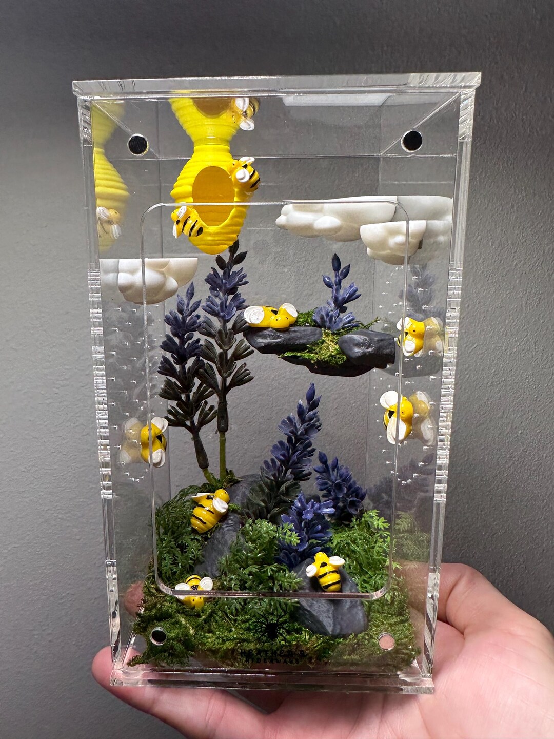 Nature With Bees Enclosure - Etsy