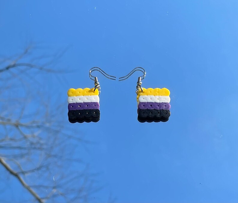 Handmade Pride Flag Earrings/lesbian/gay/trans/bi/non Binary/asexual/gender Fluid - Etsy