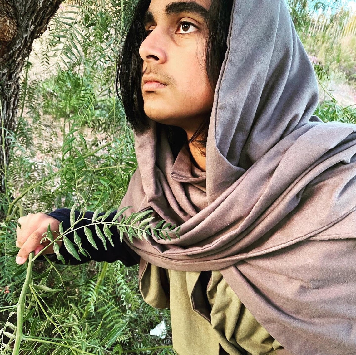 100% Cotton Ruana Irish Wrap Cloak and Viking Pin for Medieval, Fantasy ...