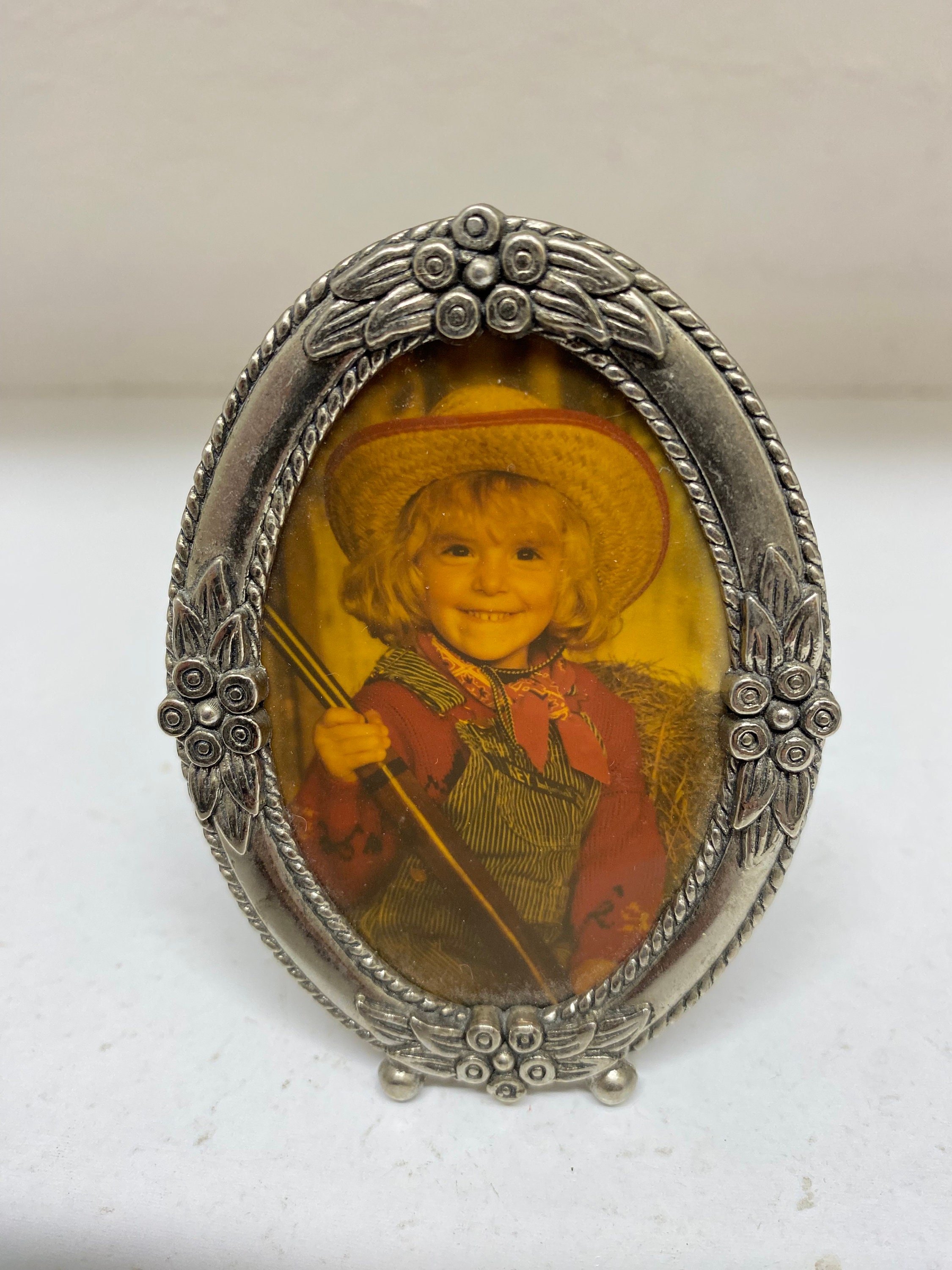 Vintage Metal Picture Frame - Etsy