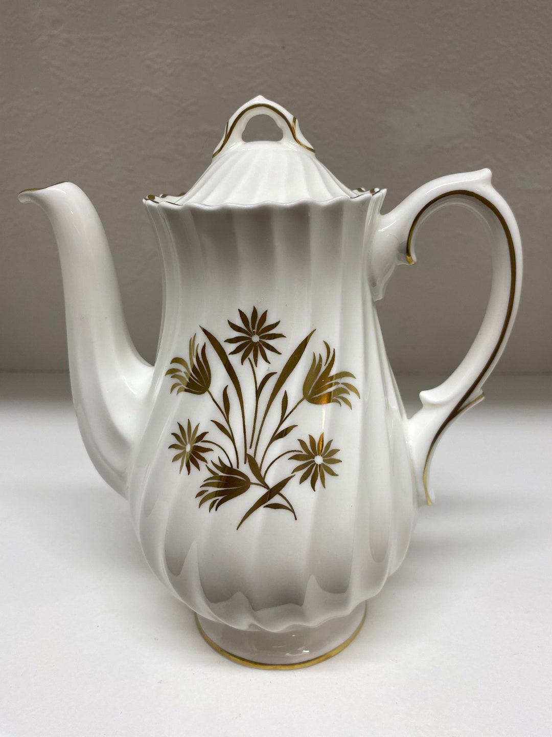 Royal Doulton Bone China of England Tea Pot the Napier H4800 - Etsy