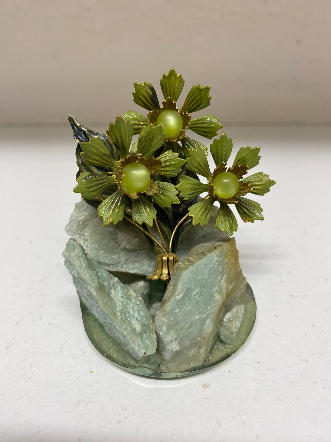 Vintage Metal and Rock Daisy Figurine by Frank Mosse - Etsy