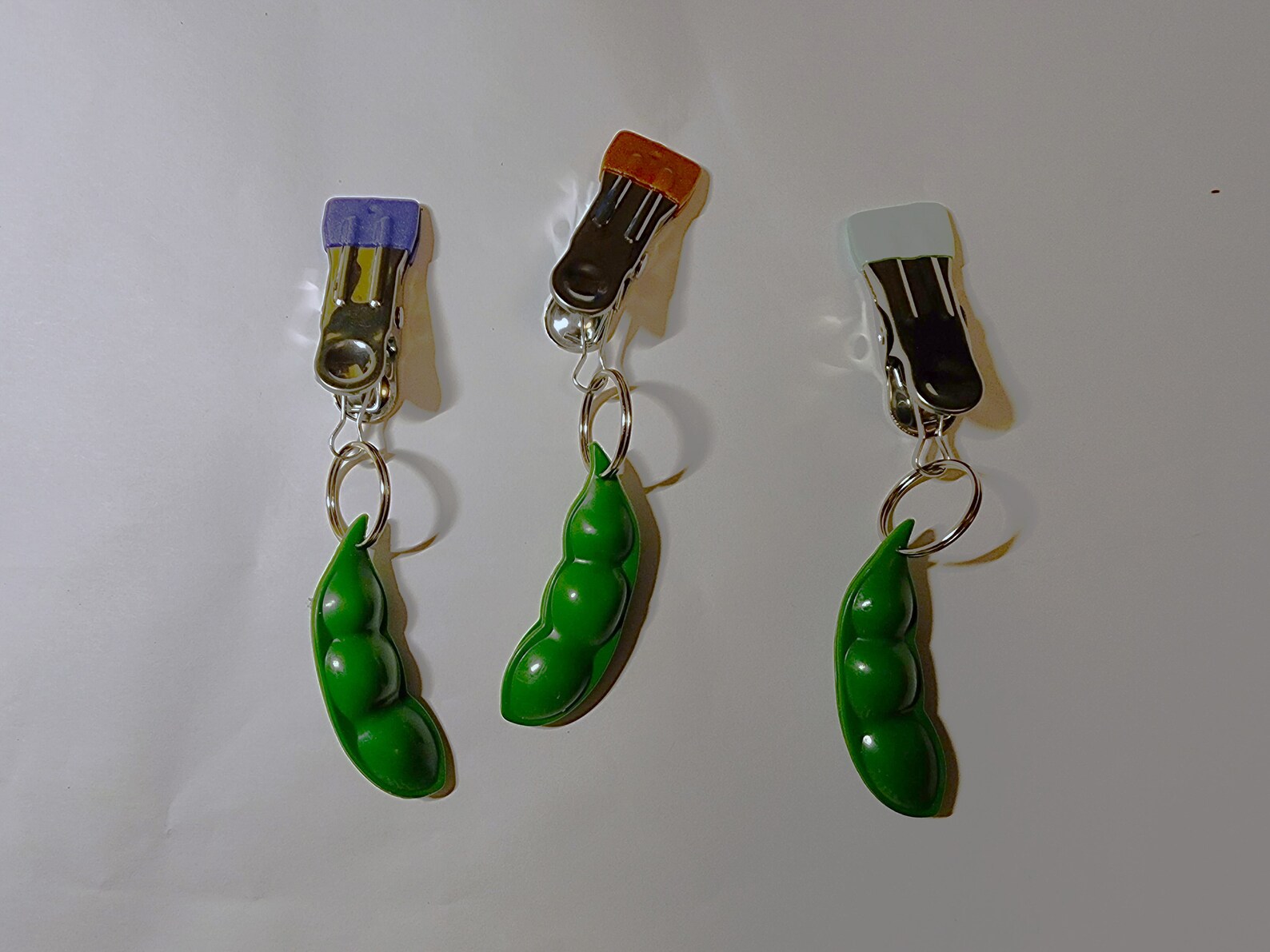 1 Pack Pea Popper Sensory Toy on Clip - Etsy