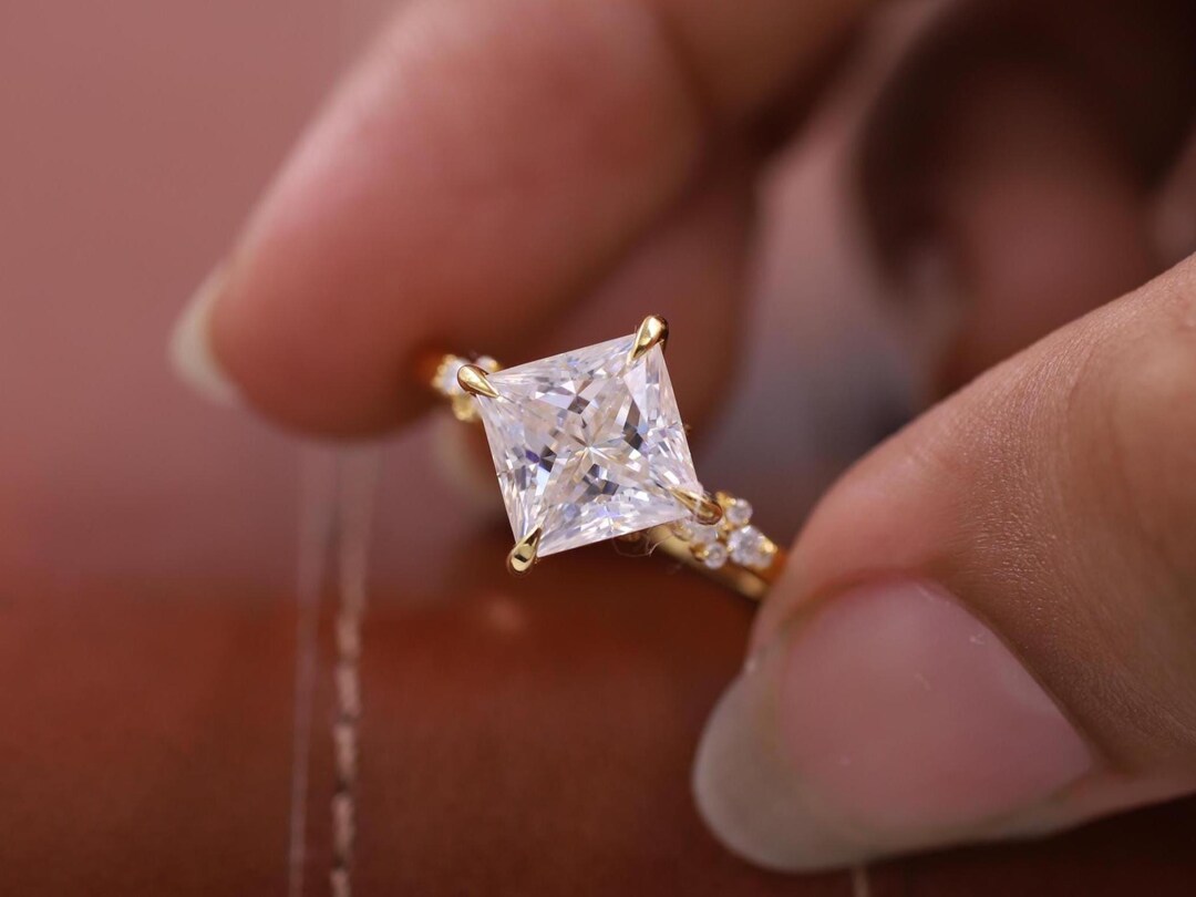 Cluster Diamond Ring, Compass Prong Set Ring, Princess Cut CZ Diamond ...