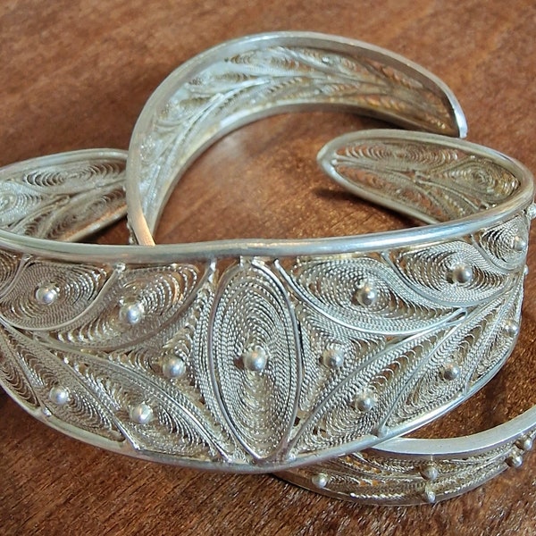 Filigree Bangle - Etsy