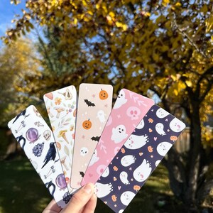 Spooky Bookish Bookmarks Bundle Pack of 5 | Cute Ghosties, Halloween ...