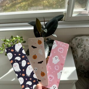 Spooky Bookish Bookmarks Bundle Pack of 3 | Cute Ghosties, Halloween ...