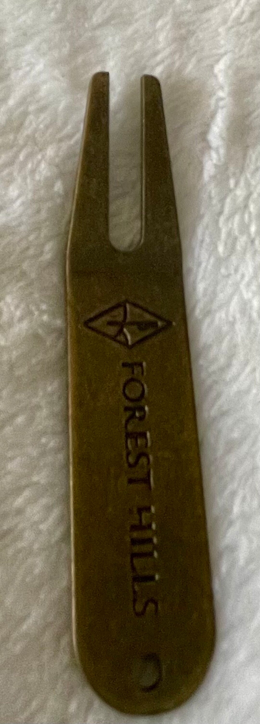 Forest Hills Vintage Divot Tool Key - Etsy