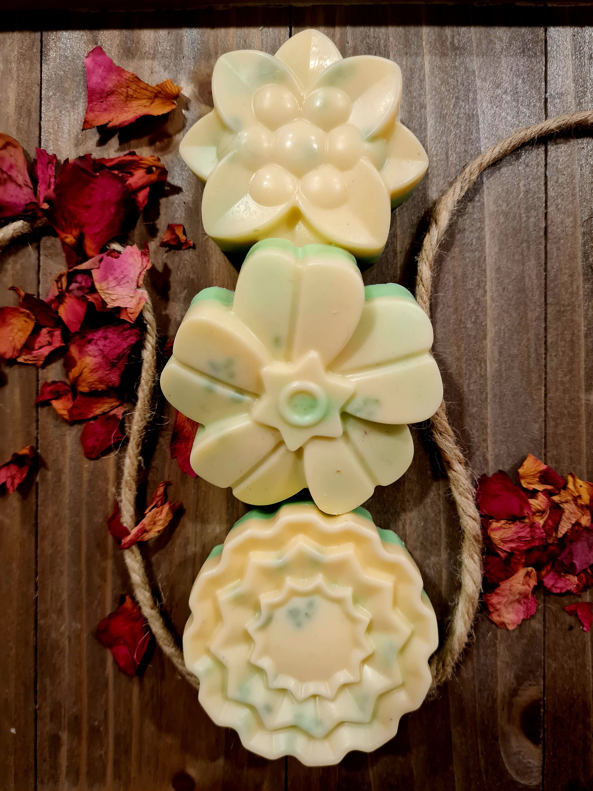 Honey Soap, Goat Milk, and Oatmeal. Homemade, Soft and Soothing Soaps ...