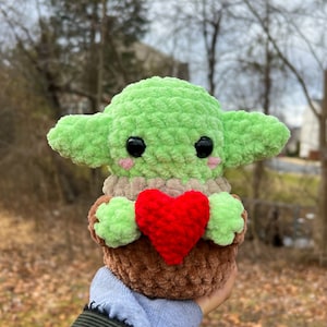 LOW SEW Grogu - Crochet Pattern - Etsy