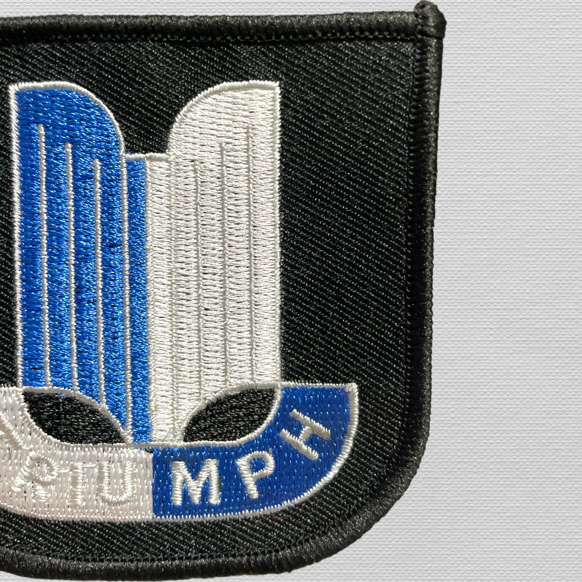 Triumph Embroidered Sew-on Patch Badge Triumph Globe Sew-on Patch ...