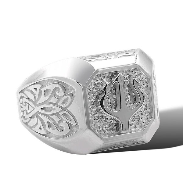 Pinky Ring Trident - Etsy