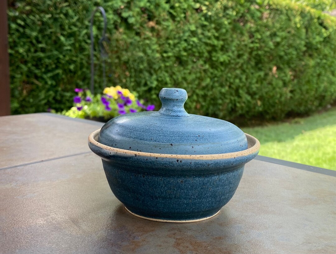 Microwave Egg Poacher, Ceramic Egg Cooker, Small Stoneware Casserole ...