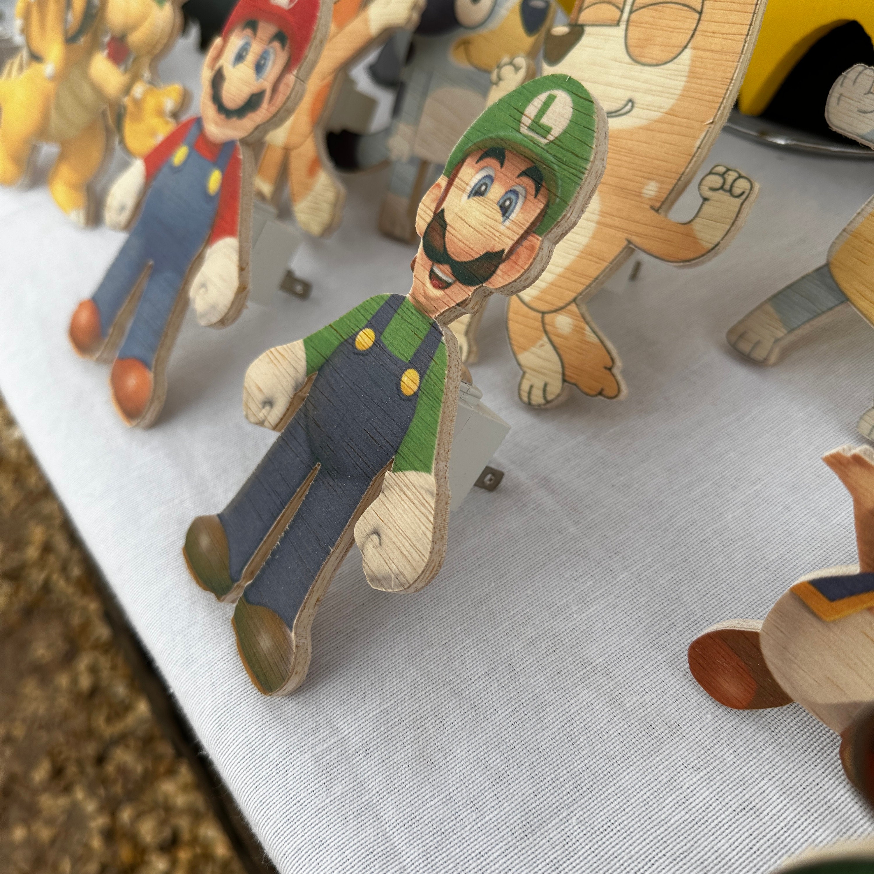 Super Mario Brothers Luigi LED Night Light Join Luigi's Nighttime ...