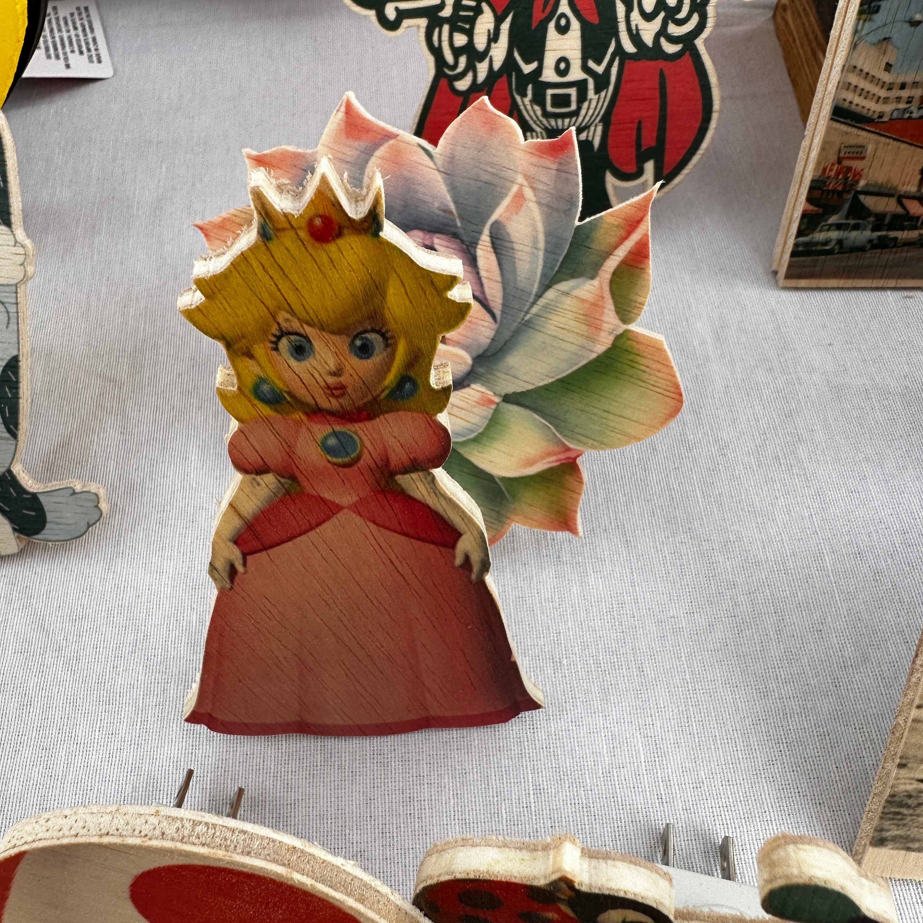 Super Mario Brothers Peach LED Night Light Adventure With the Princess ...