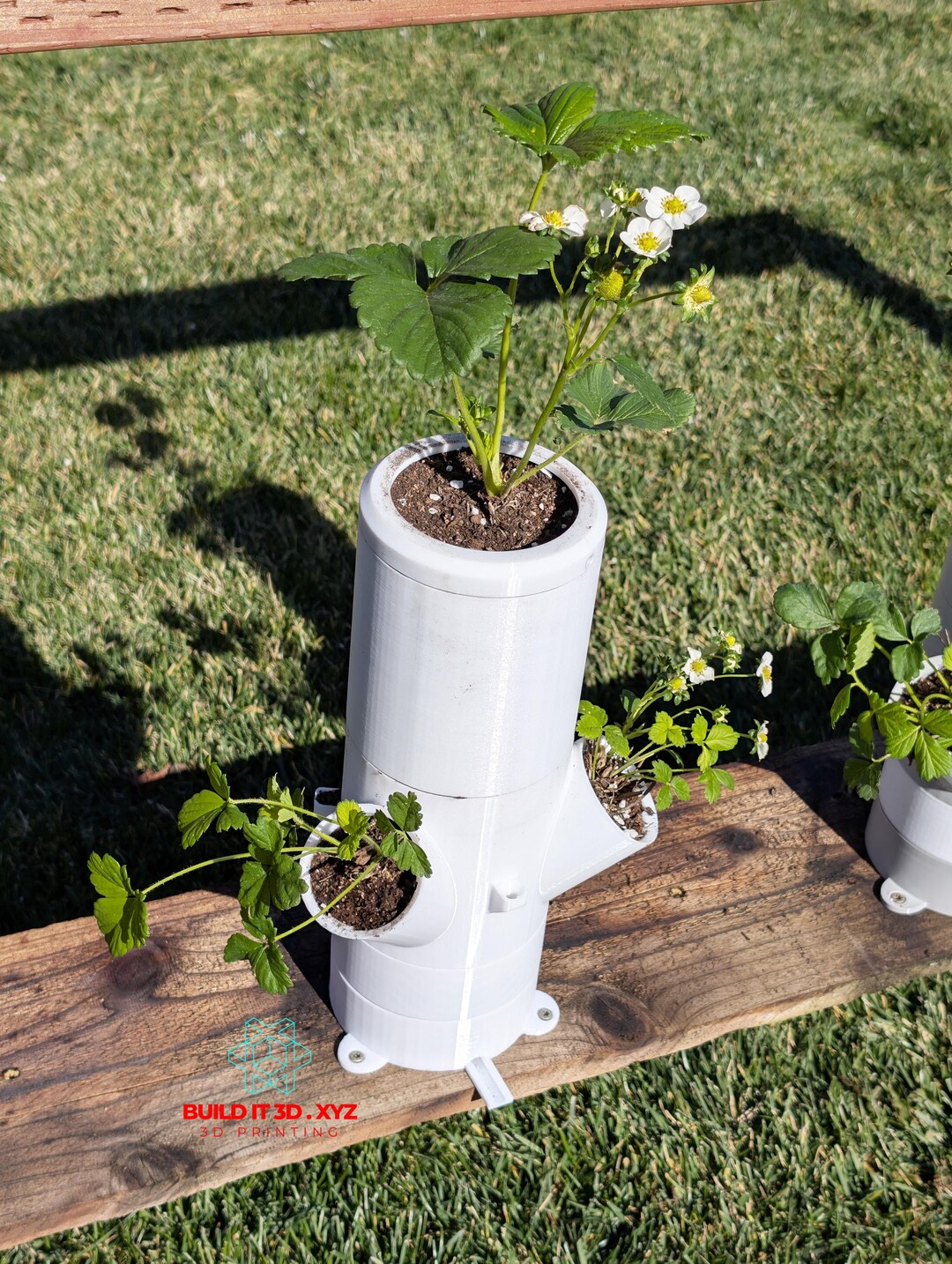 3x Strawberry Growing Towers Set. 3D Printed Planter for 3x3 Plants ...