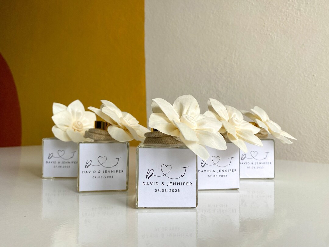 Flower Reed Diffuser, Personalized Bulk Wedding Favors, Guest Gifts ...