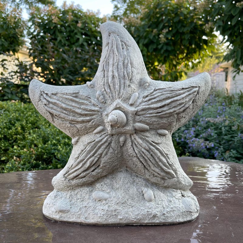 Tropical Outdoor Statue - Etsy