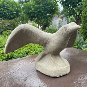 18 Large Concrete Seagull Garden Statue Stunning Outdoor Decor for ...