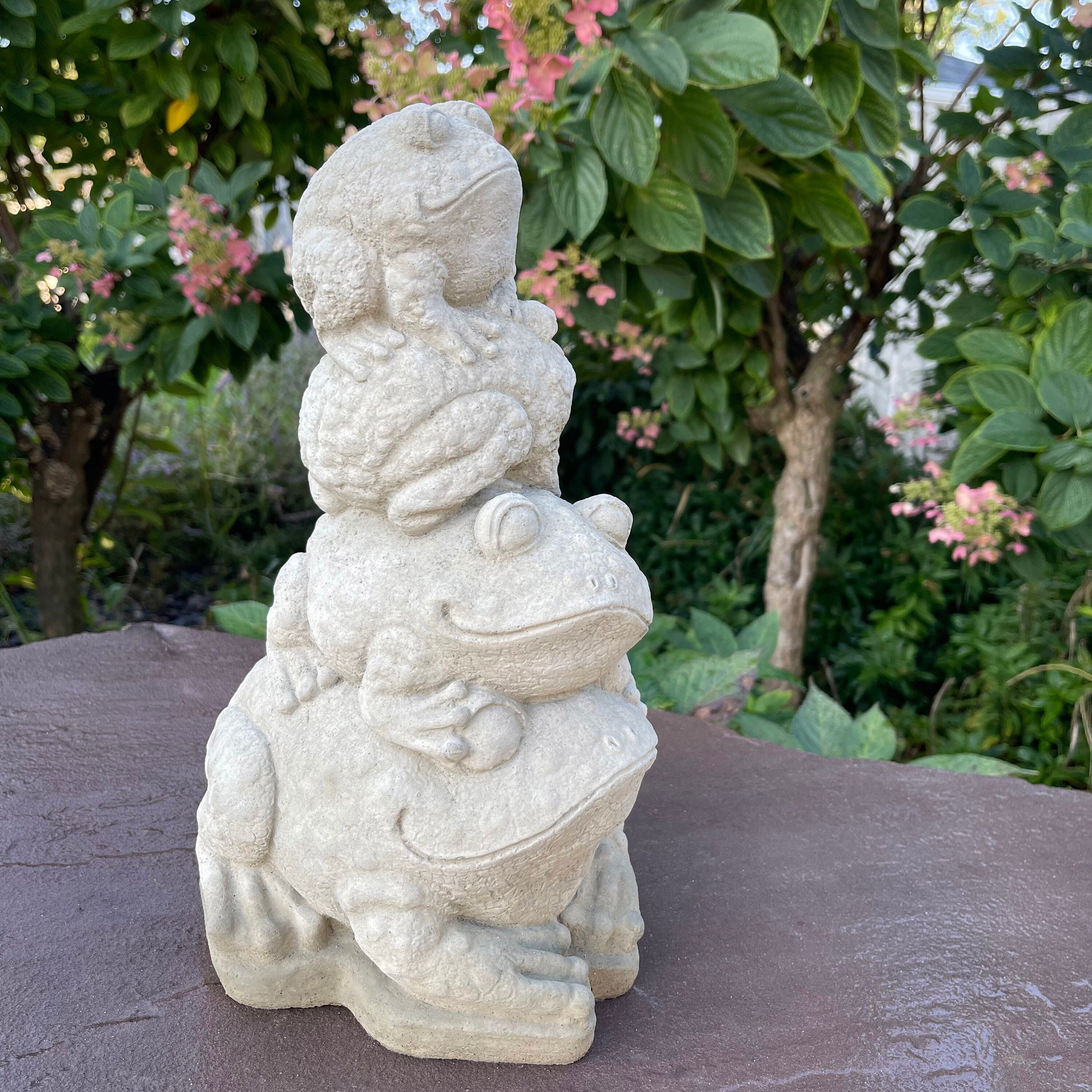 Concrete Frog Stack Statue 13 Inch Outdoor Garden Sculpture Stacked ...