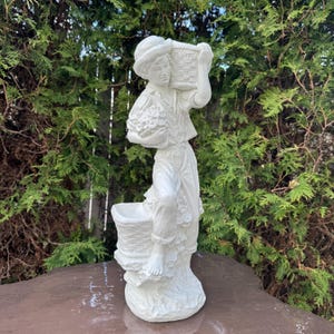 21" Italian Concrete Man Garden Statue: European Style Cement Lawn ...