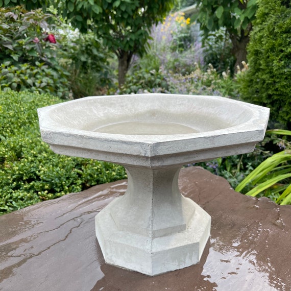 Concrete Bird Bath Garden Ideas