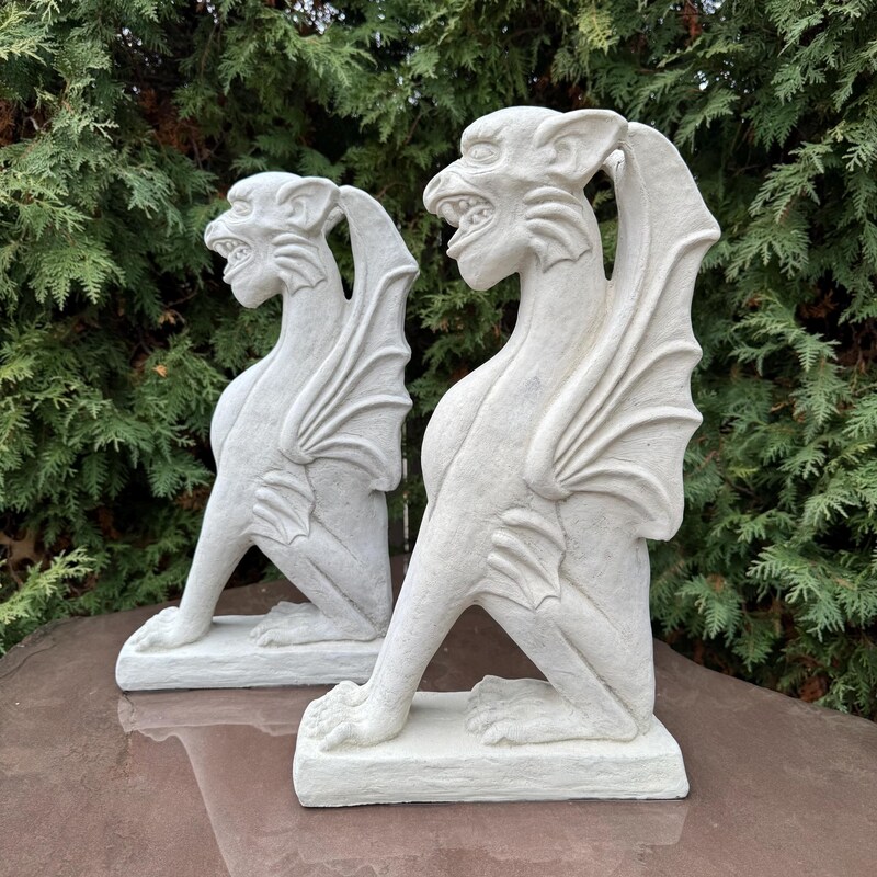 Gothic Statue - Etsy