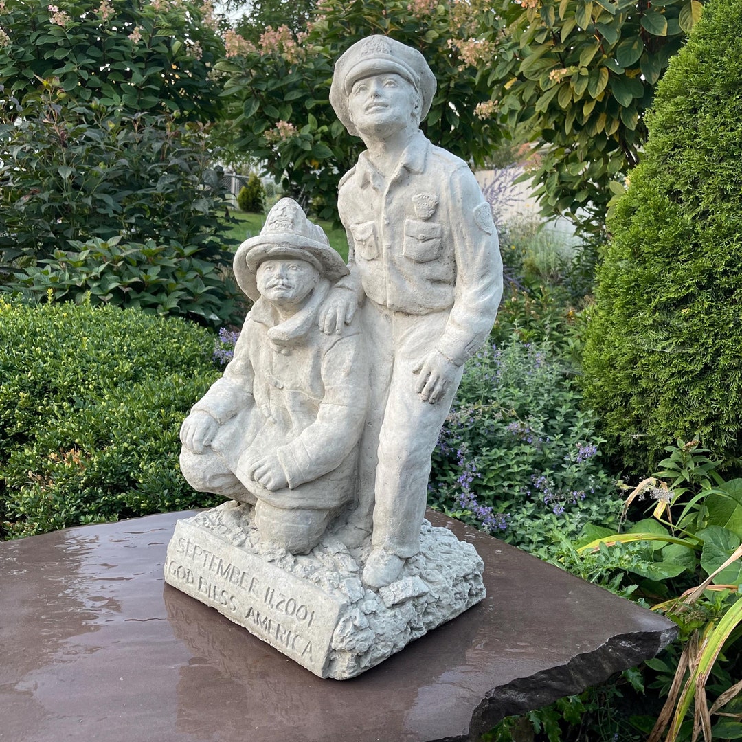 27 Concrete Firefighter Garden Statue Gift Outdoor 911 Kneeling Fireman ...