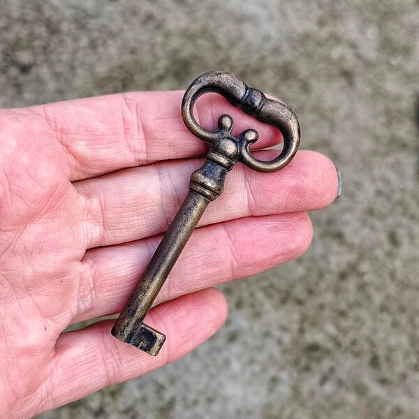 Ornate Skeleton Key - Etsy