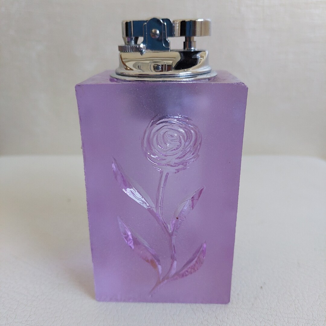 Murano Alexandrite Glass Table Ligther With Flowers Print Ladies ...