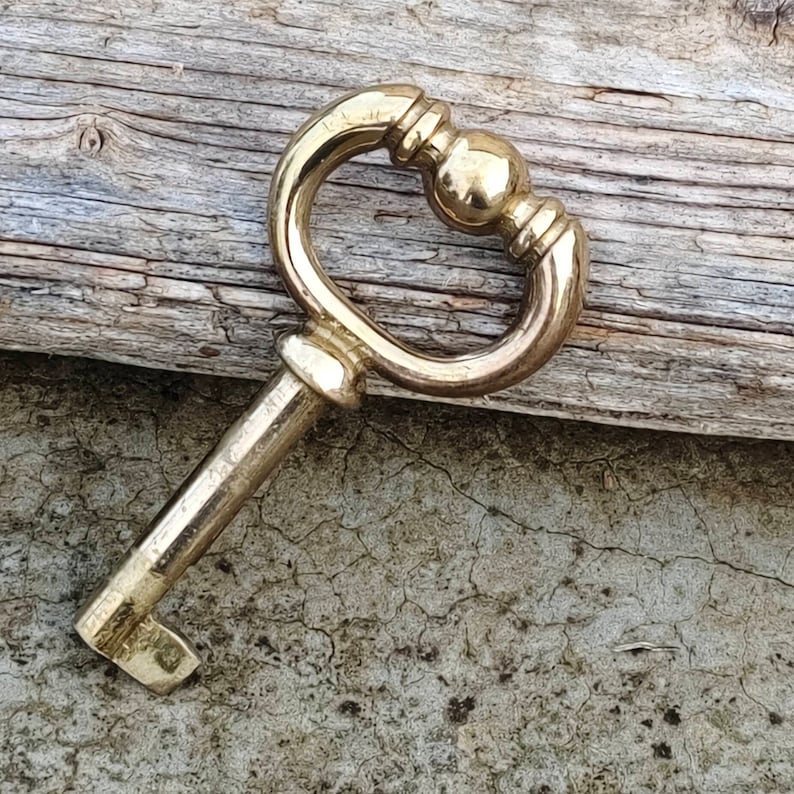 Old Brass Key Vintage Furniture Skeleton Key - Etsy