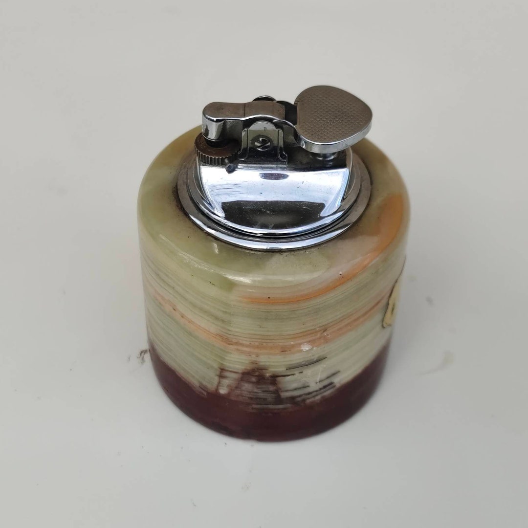 Onyx Vintage Table Lighter - Etsy