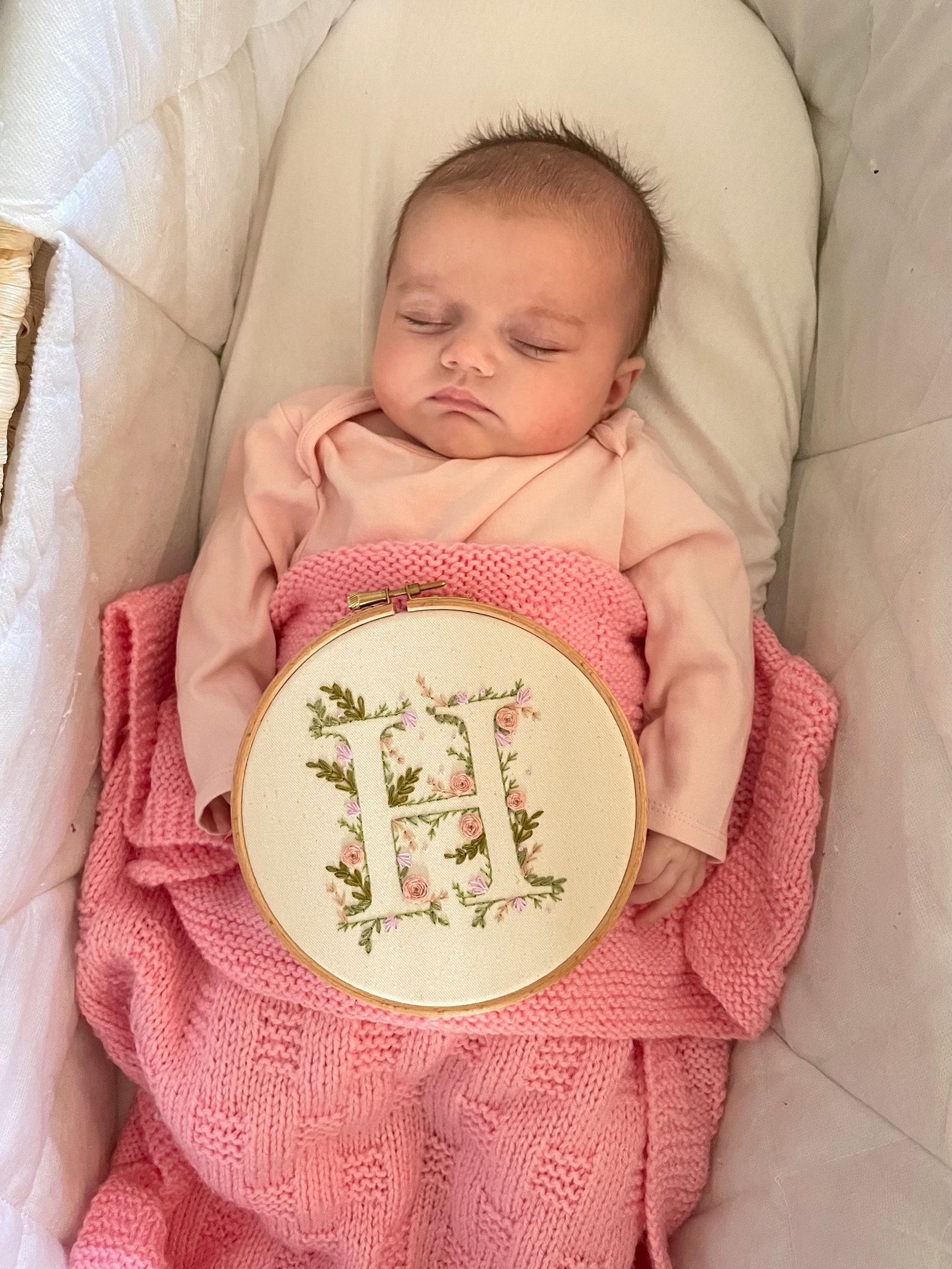Pretty ‘H’ Embroidery PDF Pattern - Etsy