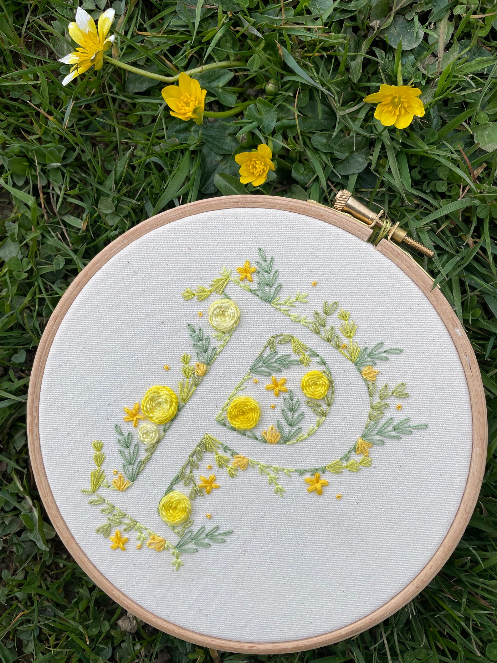 A Beautiful, Floral Pdf Embroidery Pattern for the Letter P. - Etsy