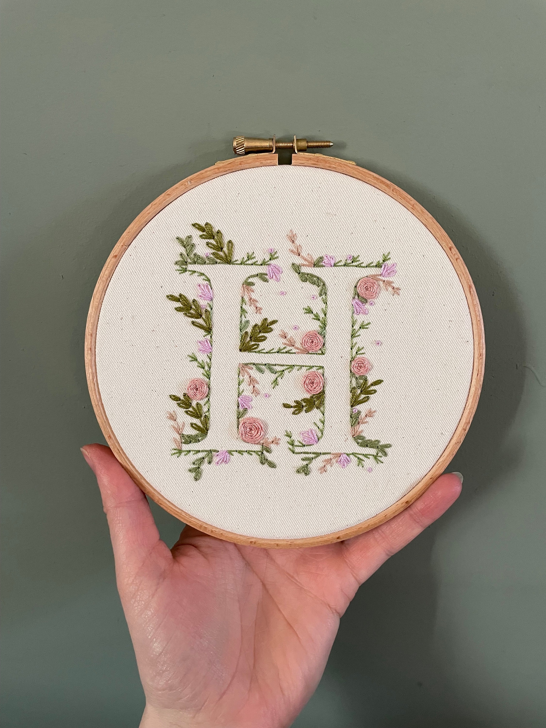 Pretty ‘H’ Embroidery PDF Pattern - Etsy