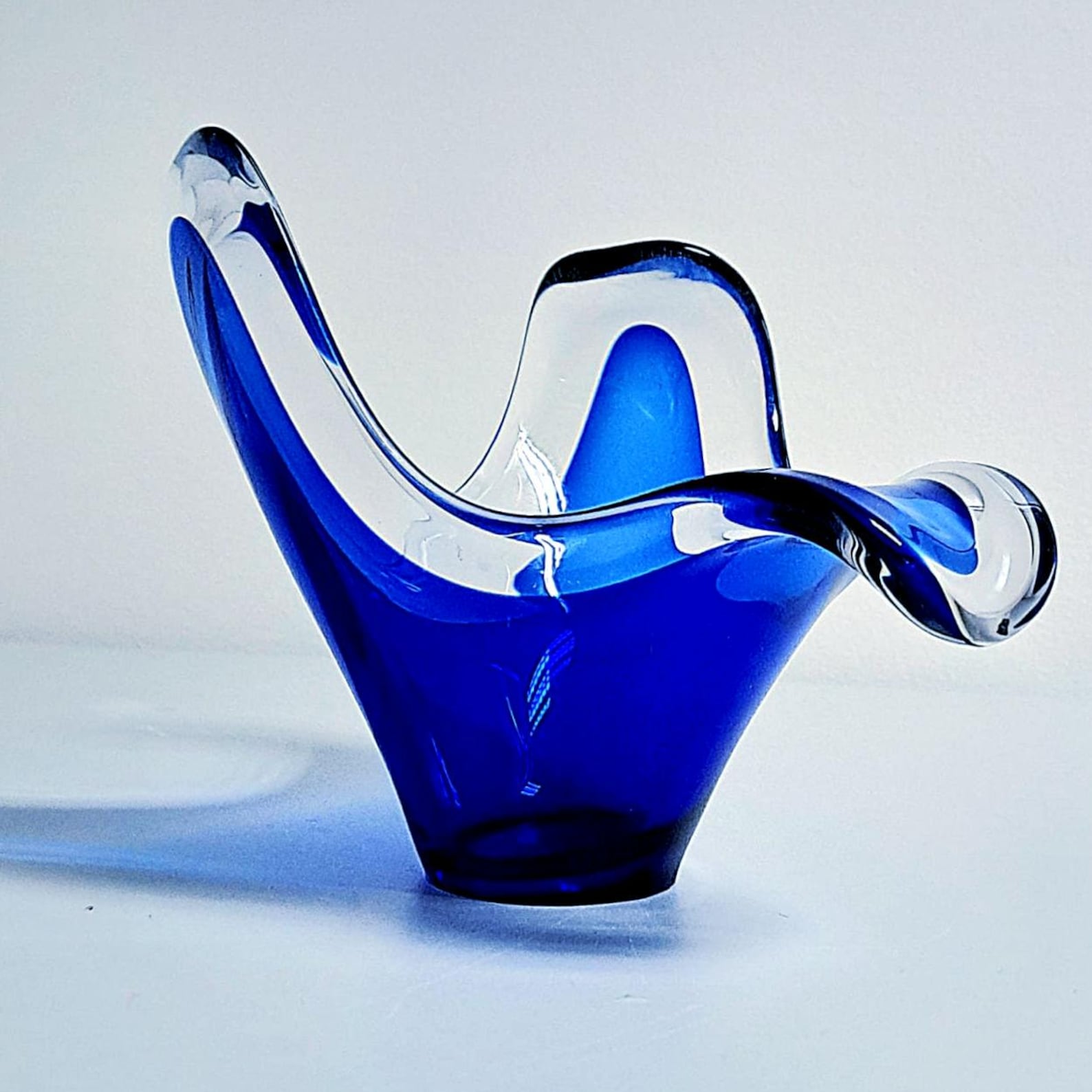 1970s Bayel French Blue Clear Blown Glass Sculpted Bowl Freeform Glass ...