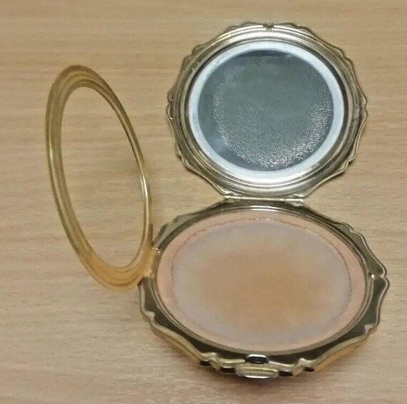 1970s Brass Stratton powder compact Marbled Green Lid - Gem