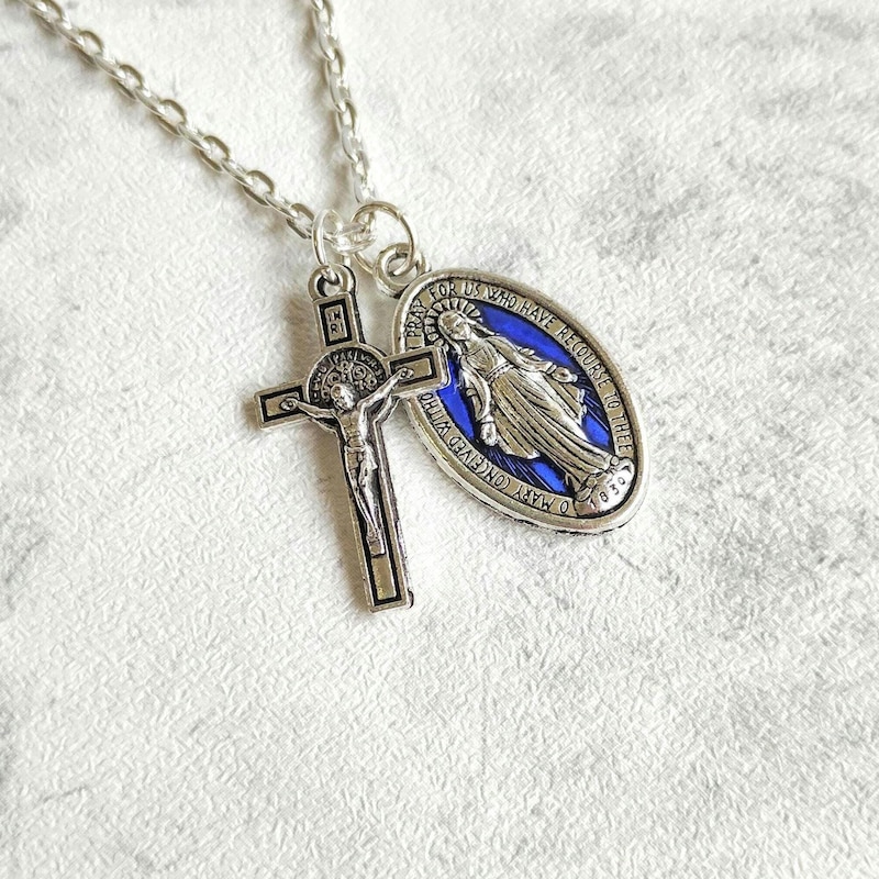 Heart and Crucifix Pendant - Etsy UK