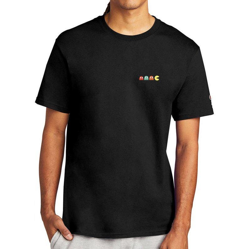 Pixel Art 8-bit Road Pac-man T-shirt, Arcade-inspired, Pixelated Design ...