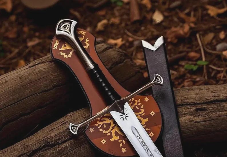 Anduril Narsil Replica Sword – Lord of the Rings Inspired Decorative ...
