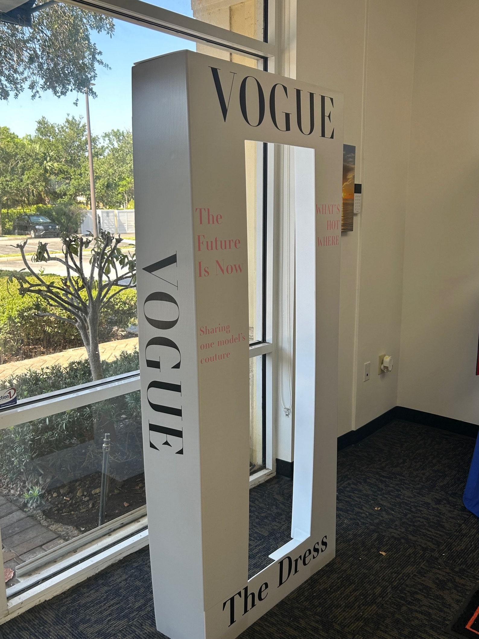 Life Size Vogue Magazine Cover Photo Booth - Self Standing - Etsy