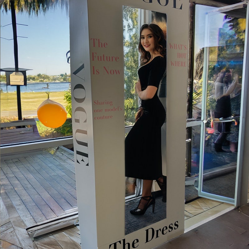 Magazine Photo Booth - Etsy